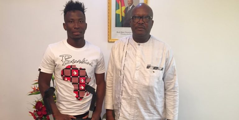 Etalons : Le Président du Faso encourage Jonathan Zongo