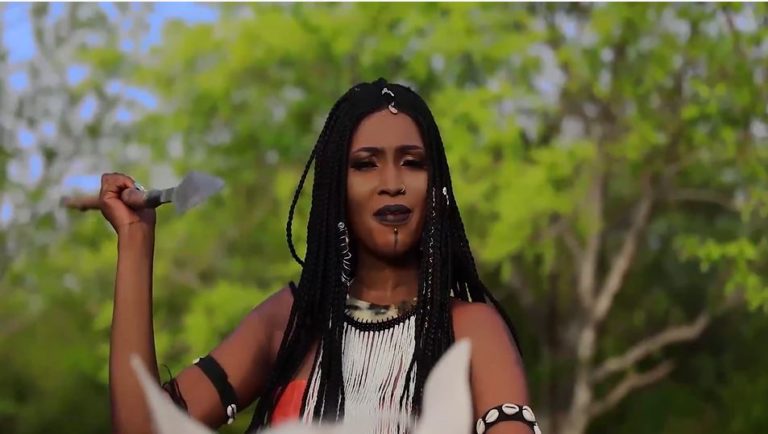 Burkina Faso : Miss Maya revient « Zem Zem