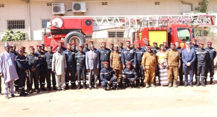 Brigade Nationale de Sapeurs-Pompiers : 18 personnels militaires et ...