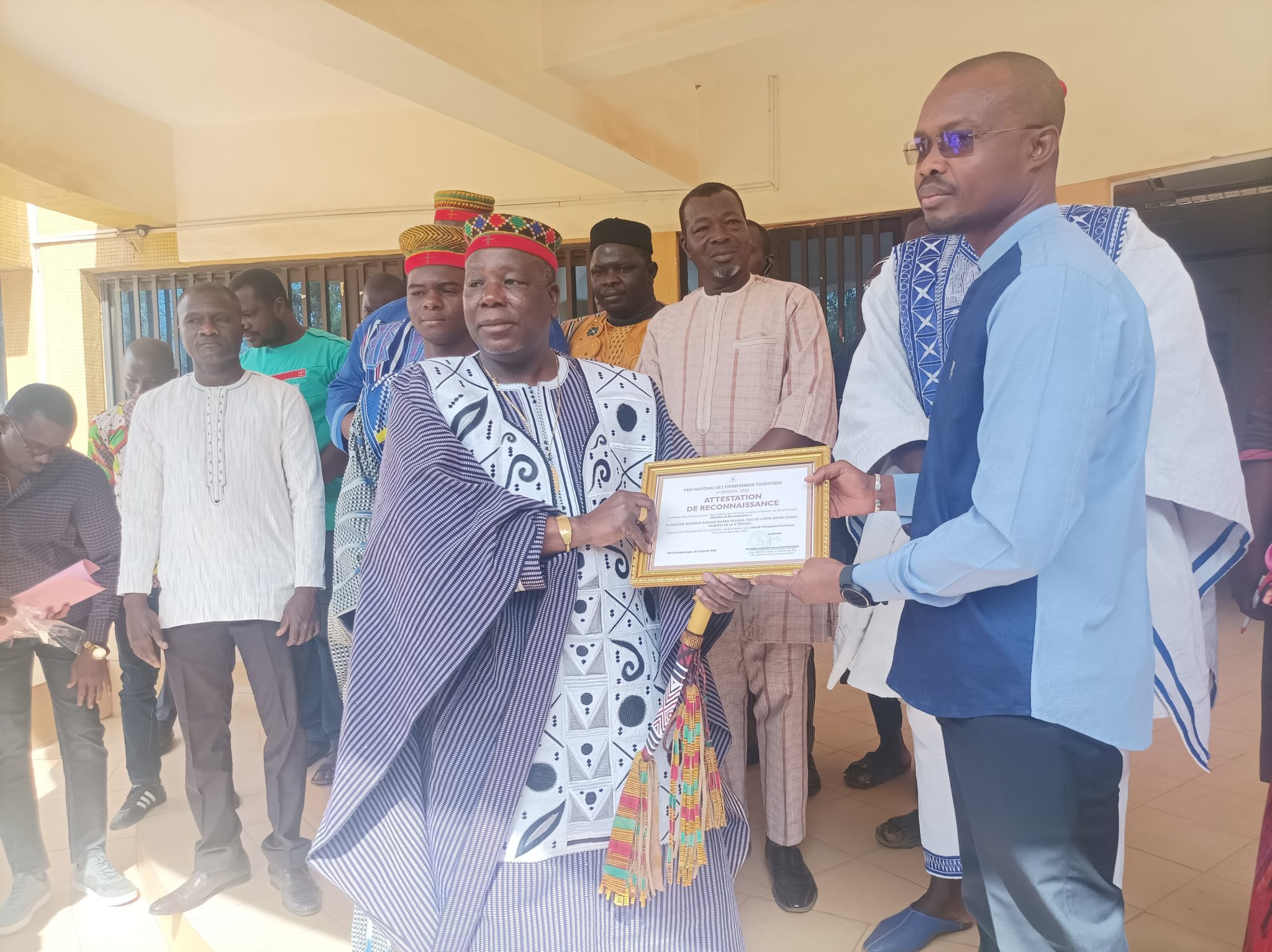 Burkina : Le Wogdgo Razang Naaba Poulma honore sa promesse au gouvernement