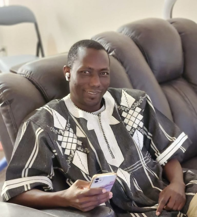 "Il est essentiel de ne pas diaboliser l'école actuelle ni de rejeter ...