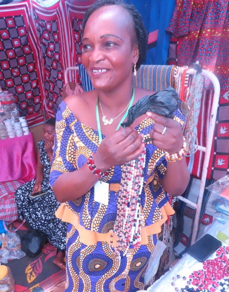 SNC Bobo 2023 : Le Baya envahit l'espace exposition de la foire