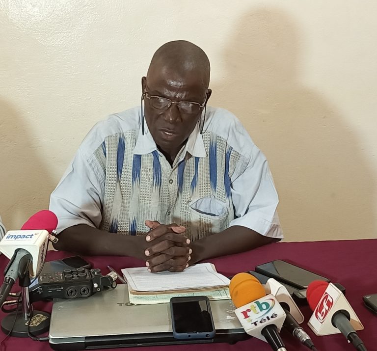 Littérature : Gbato Dore présente son nouvel ouvrage