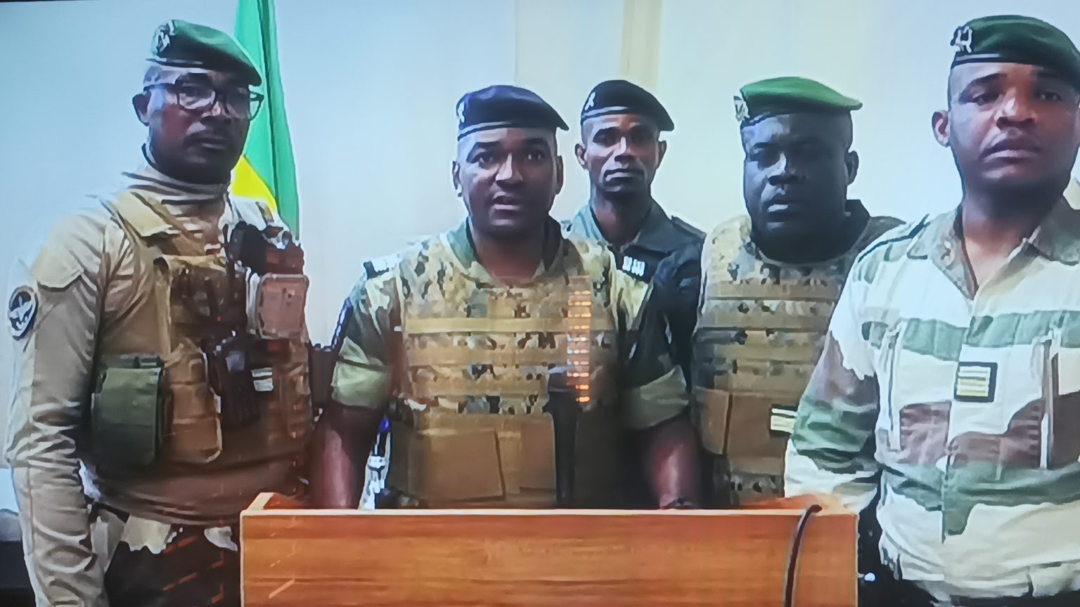 Gabon : Ali Bongo gardé en résidence surveillée (Communiqué CTRI)