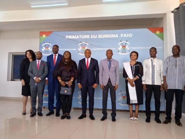 Économie : Le DG de UBA chez le Premier ministre