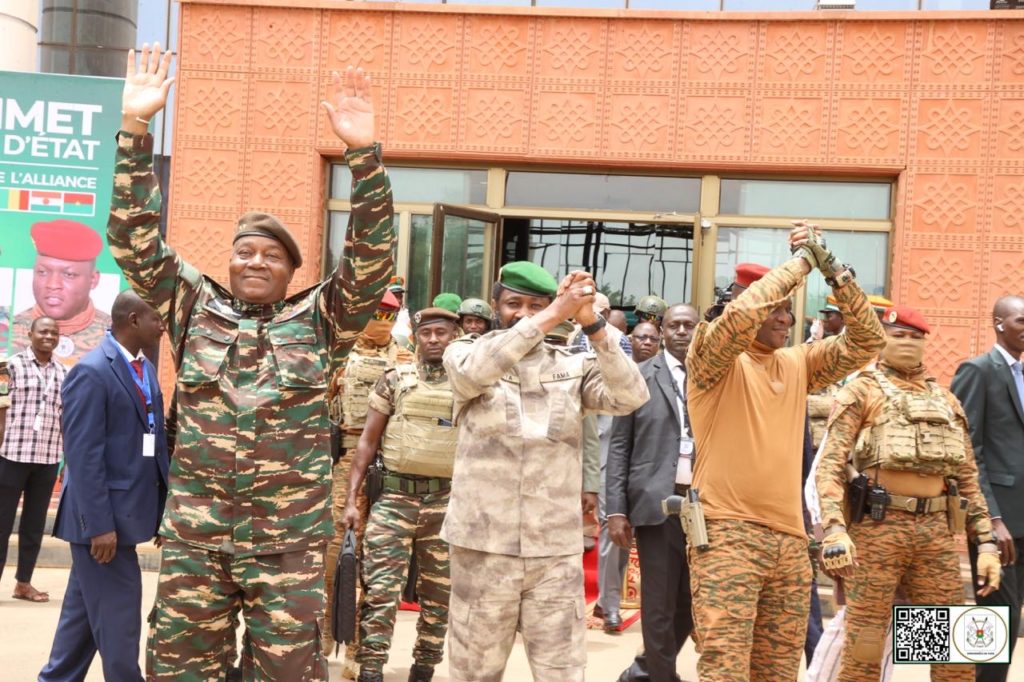 Alliance des États du Sahel (AES) : Ce qui a été décidé à Niamey au ...