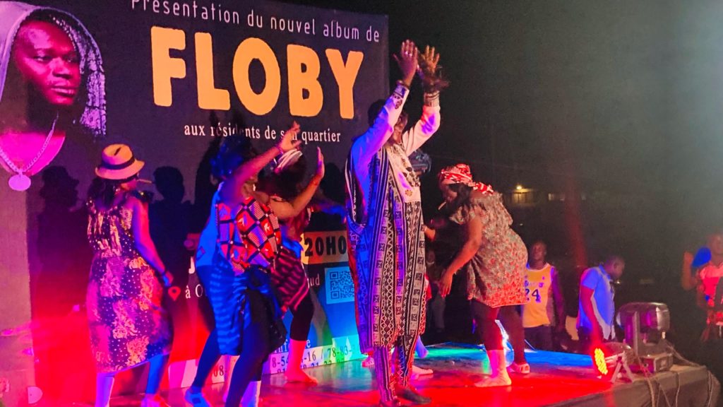 Musique : Les voisins de l’artiste Floby accueillent son nouvel album ...