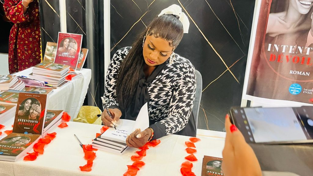 Littérature : Farida Guigma sort son premier roman « Intentions dévoilées