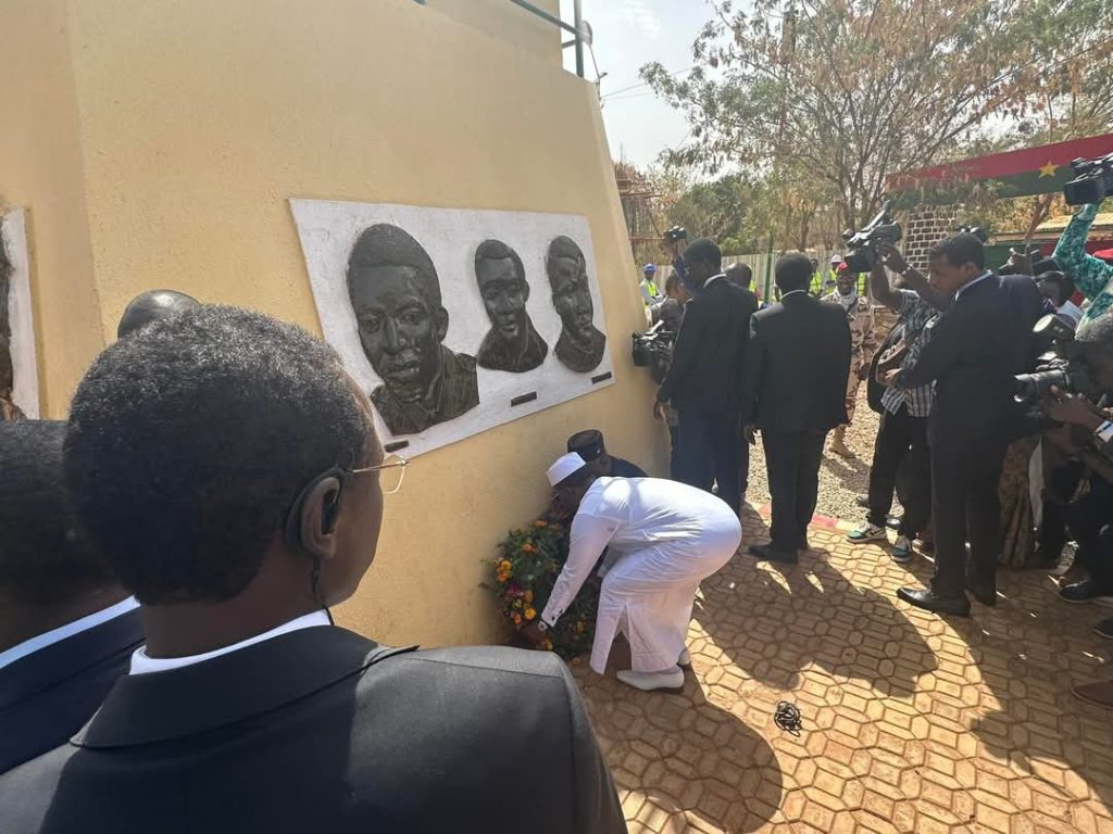 Le président du Tchad, le Maréchal Mahamat Deby Idriss Itno, rend ...