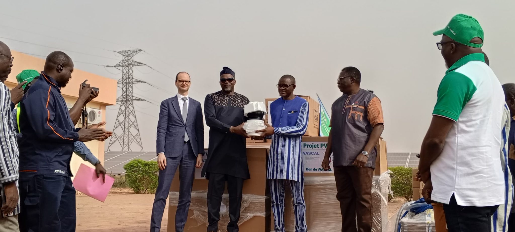 Burkina Faso : Un système de nettoyage de pointe pour la centrale solaire photovoltaïque de Zagtouli