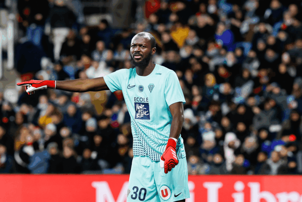 Angers SCO : Tout le monde parle du Burkinabè Hervé Koffi