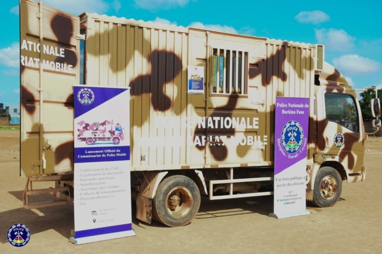 Le Commissariat de Police Mobile s'installe au Marché de Yamtenga dans ...