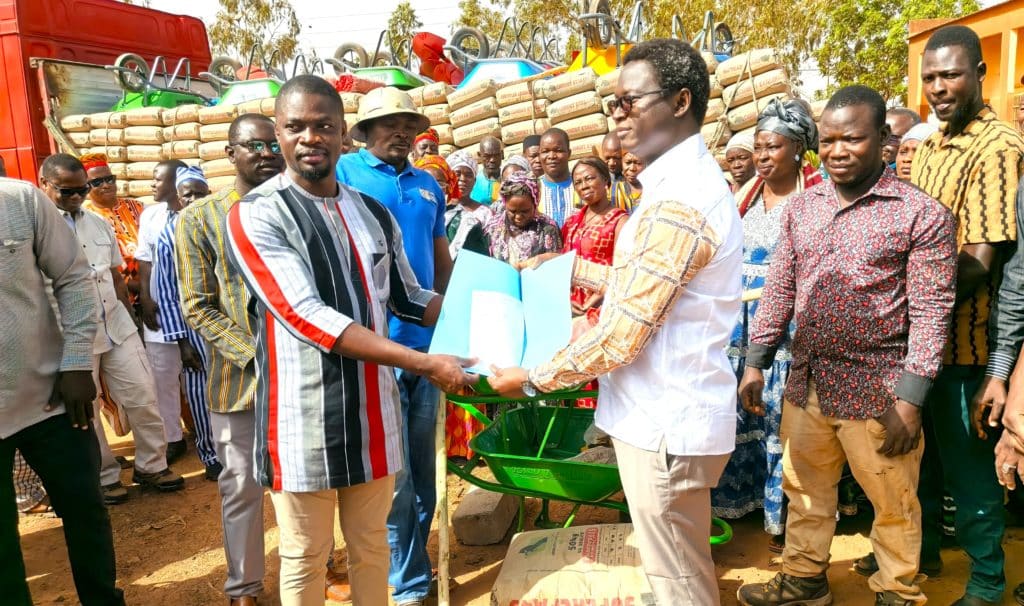 Saaba : L’Association des voisins unis de Nioko 1 s’engage pour l ...
