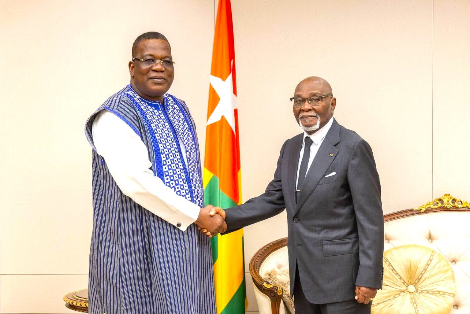 Coopération bilatérale : L’ambassadeur David Kabré présente ses lettres ...