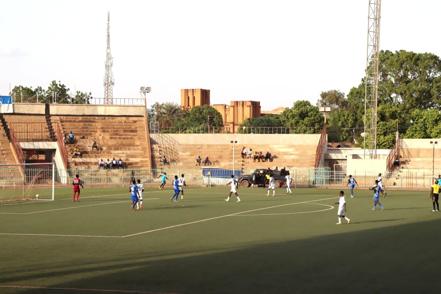 Championnat de football : L’Étoile Filante de Ouagadougou (EFO), le ...