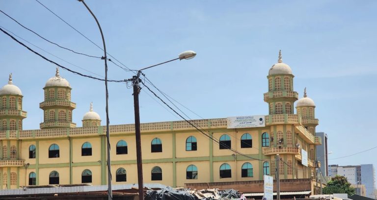 Ouagadougou : La grande mosquée du Mouvement sunnite « fermée jusqu’à ...